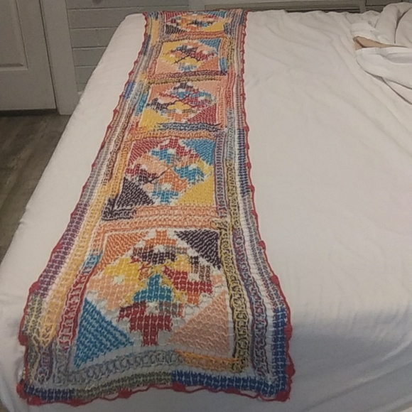 Kitchen | Vintage Crochet Table Runner | Poshmark